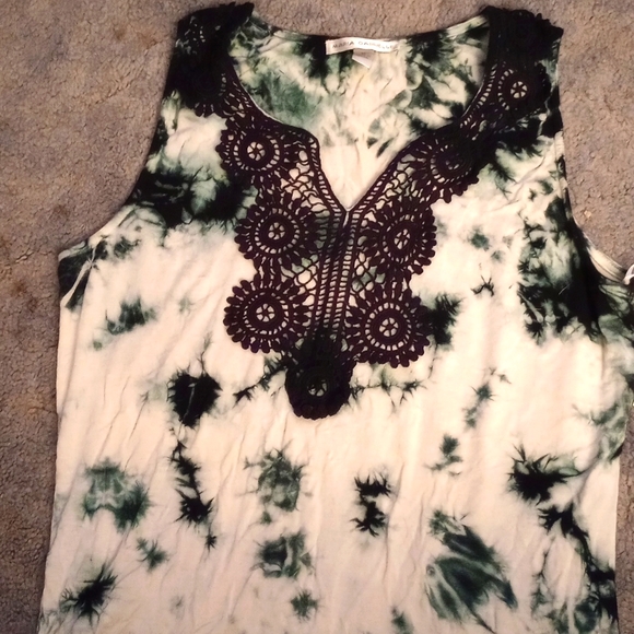 Maria Gabrielle | Tops | Multiple Colors Design Sleeveless Top Maria ...